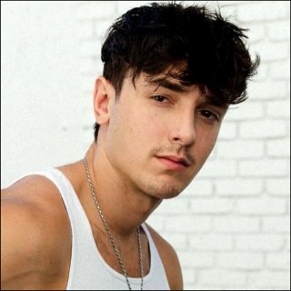 Bryce Hall Latest News, Bio, Profile, Pictures, Videos.