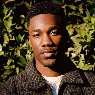 Giveon Latest News, Bio, Profile, Album, Movie and Photo.