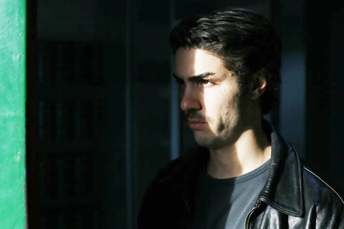 A Prophet (2010) Cast, Crew, Synopsis and Movie Info