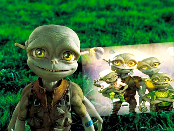 Aliens in the Attic Picture 11