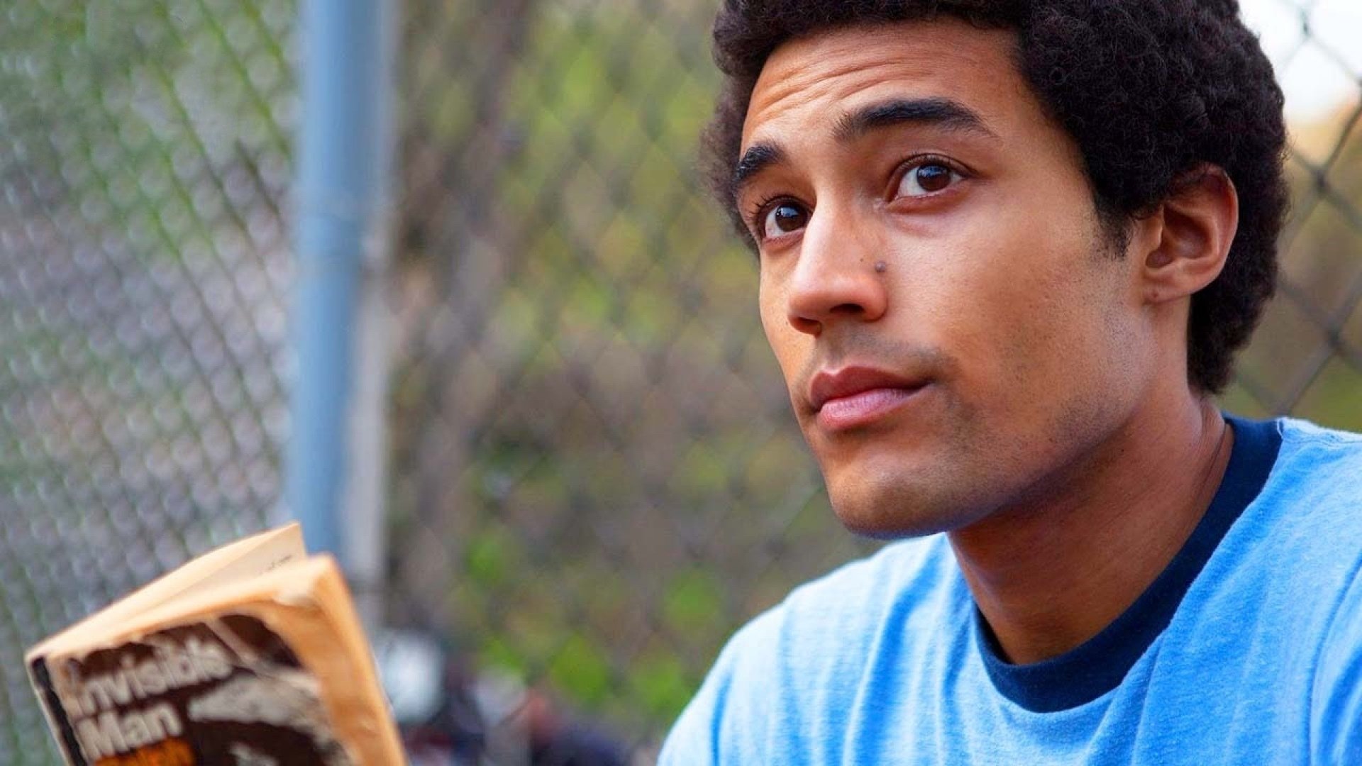 Barry Picture 2 | AceShowbiz