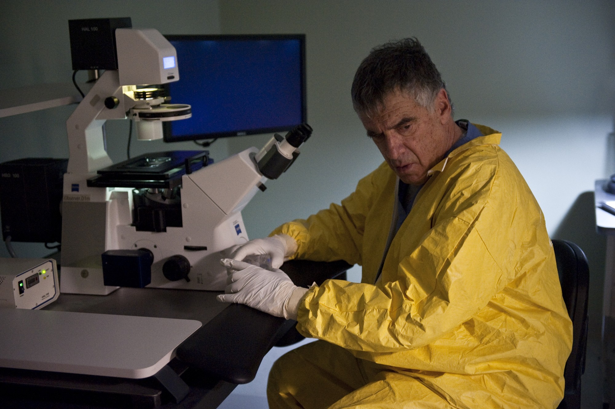 Contagion Picture 46