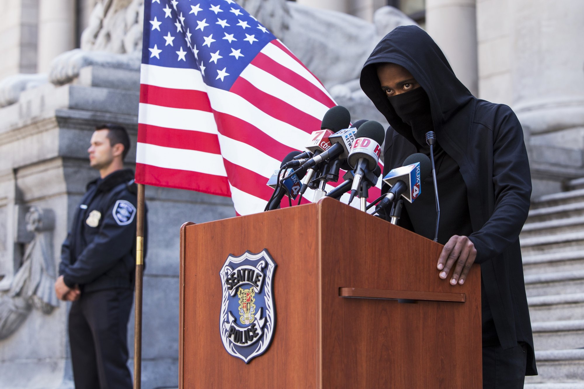 Death Note (2017) Cast, Crew, Synopsis and Movie Info