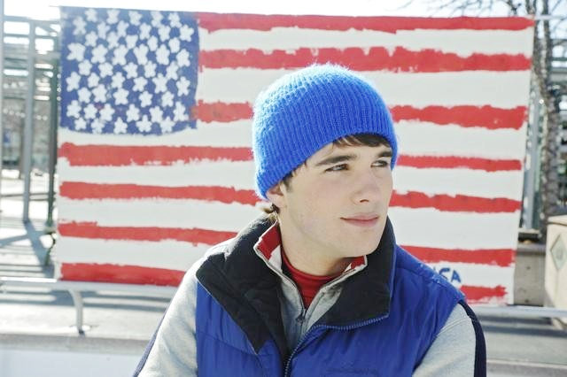 Den Brother (2010) - Hutch Dano, G. Hannelius | AceShowbiz