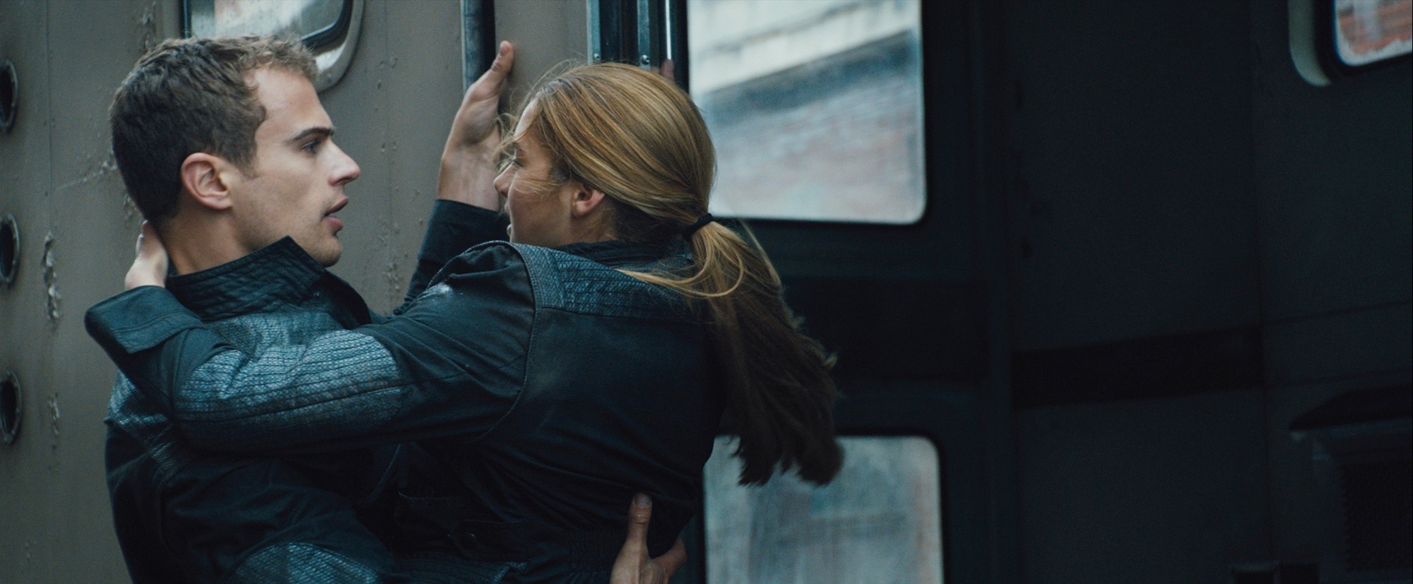 Divergent Picture 27