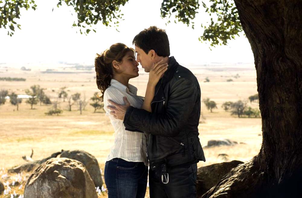 Ghost Rider (2007) Pictures, Trailer, Reviews, News, DVD and Soundtrack