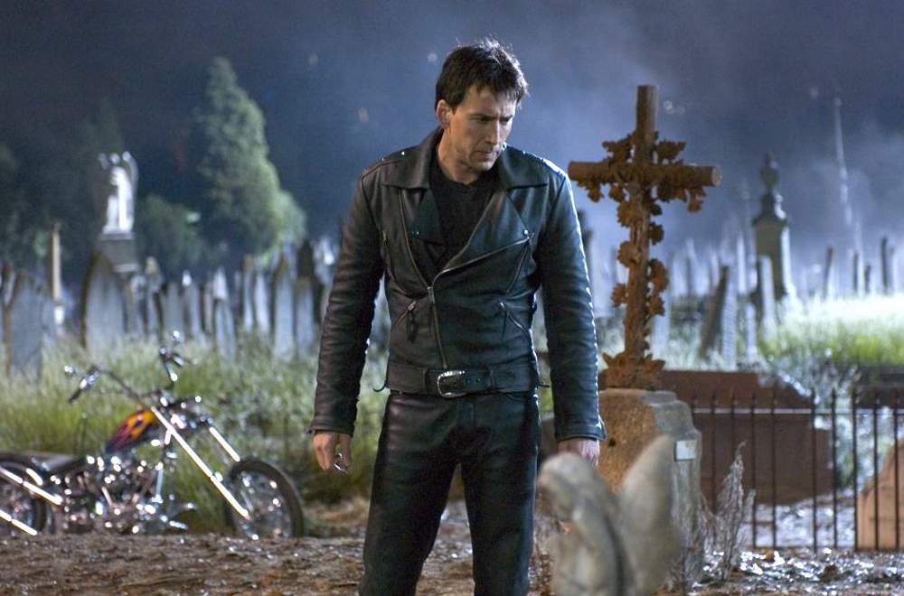 Ghost Rider (2007) Pictures, Trailer, Reviews, News, DVD and Soundtrack