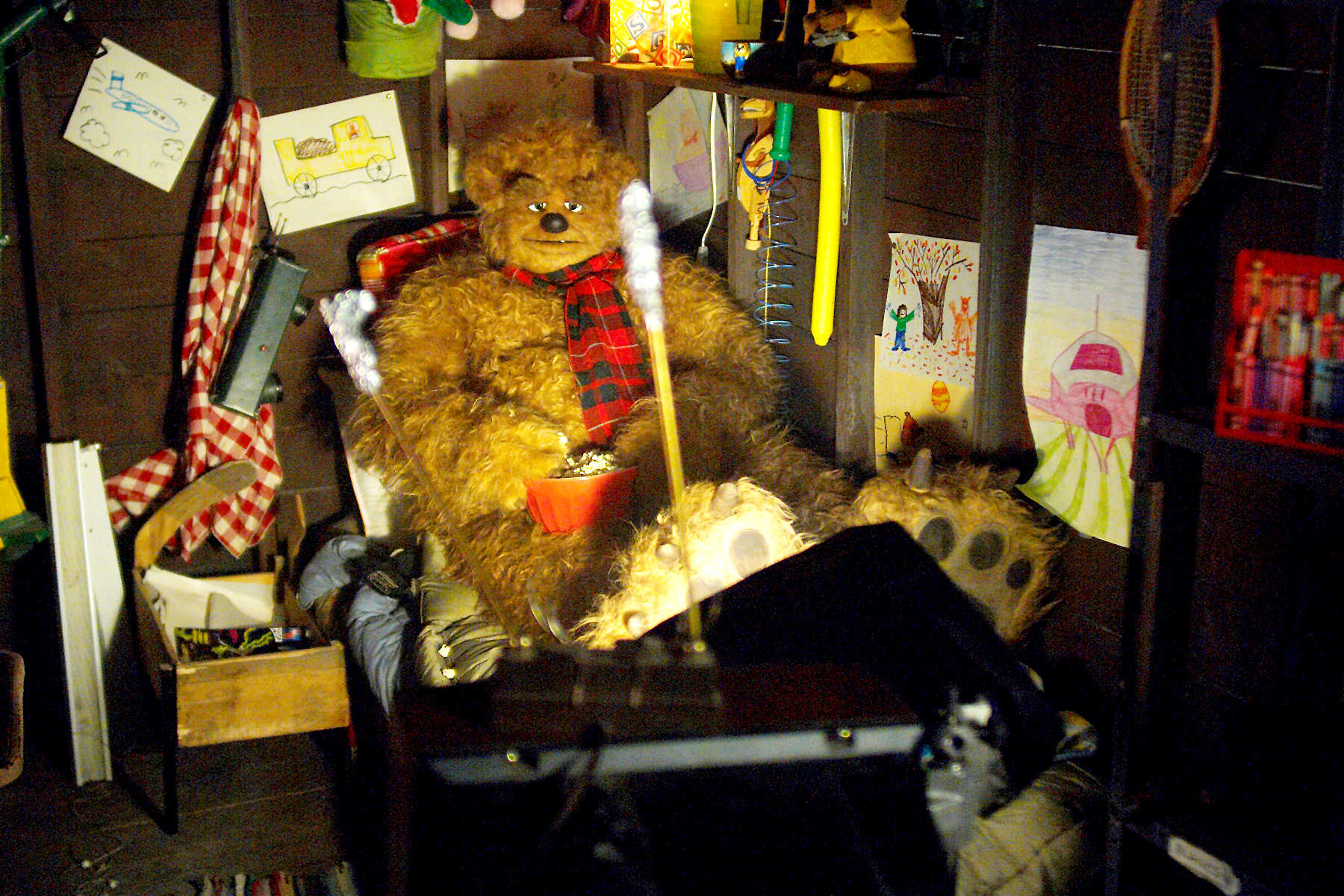 Gooby (2009) Cast, Crew, Synopsis and Movie Info