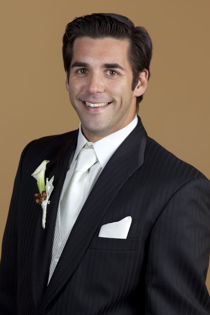 Holiday Engagement Picture 10