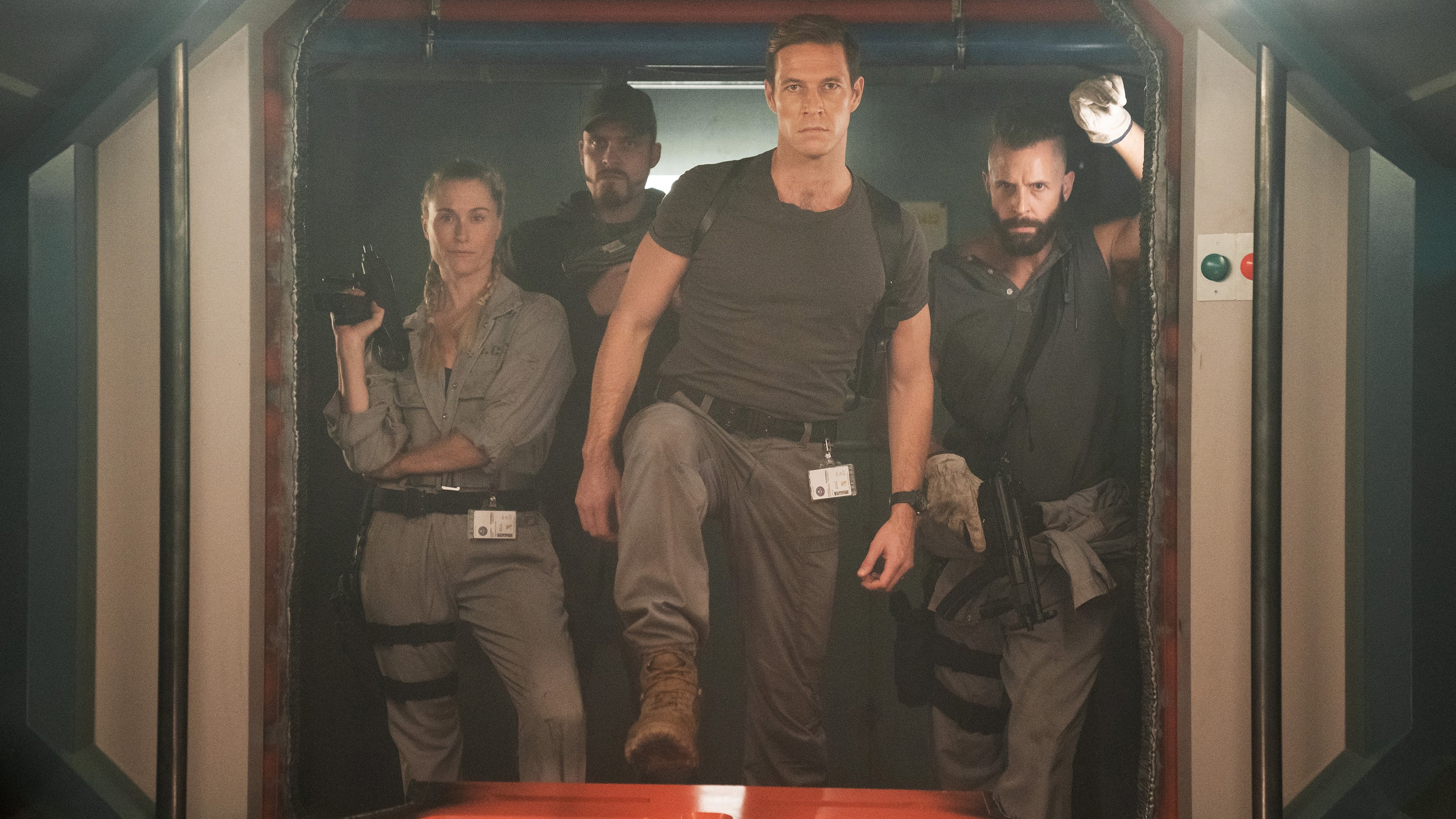 Interceptor Picture 9 | AceShowbiz