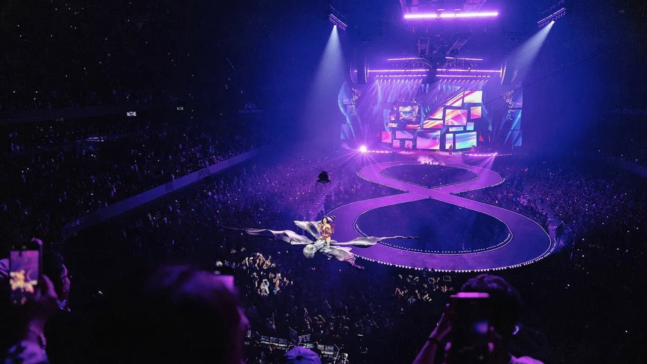 Katy Perry: The Lifetimes Tour - Live From Paris Picture 1 | AceShowbiz