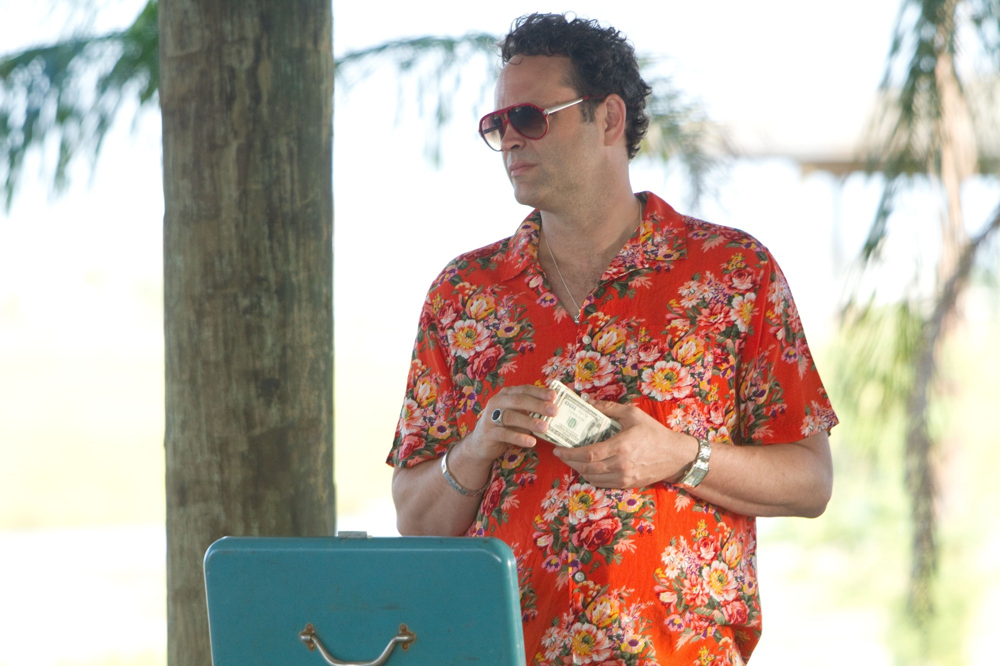 Lay The Favorite Picture 1