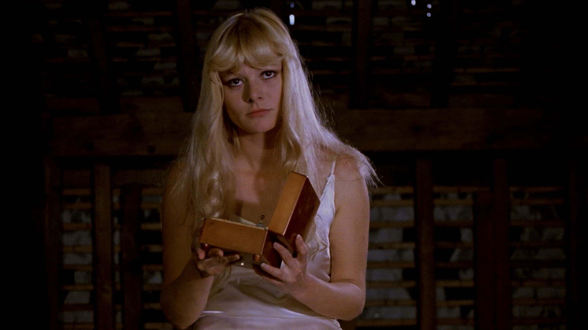 Living Dead Girl Picture 3 | AceShowbiz