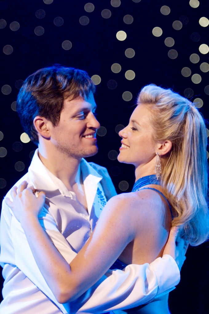 Love N' Dancing Picture 12