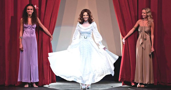 Lovelace Picture 4 | AceShowbiz