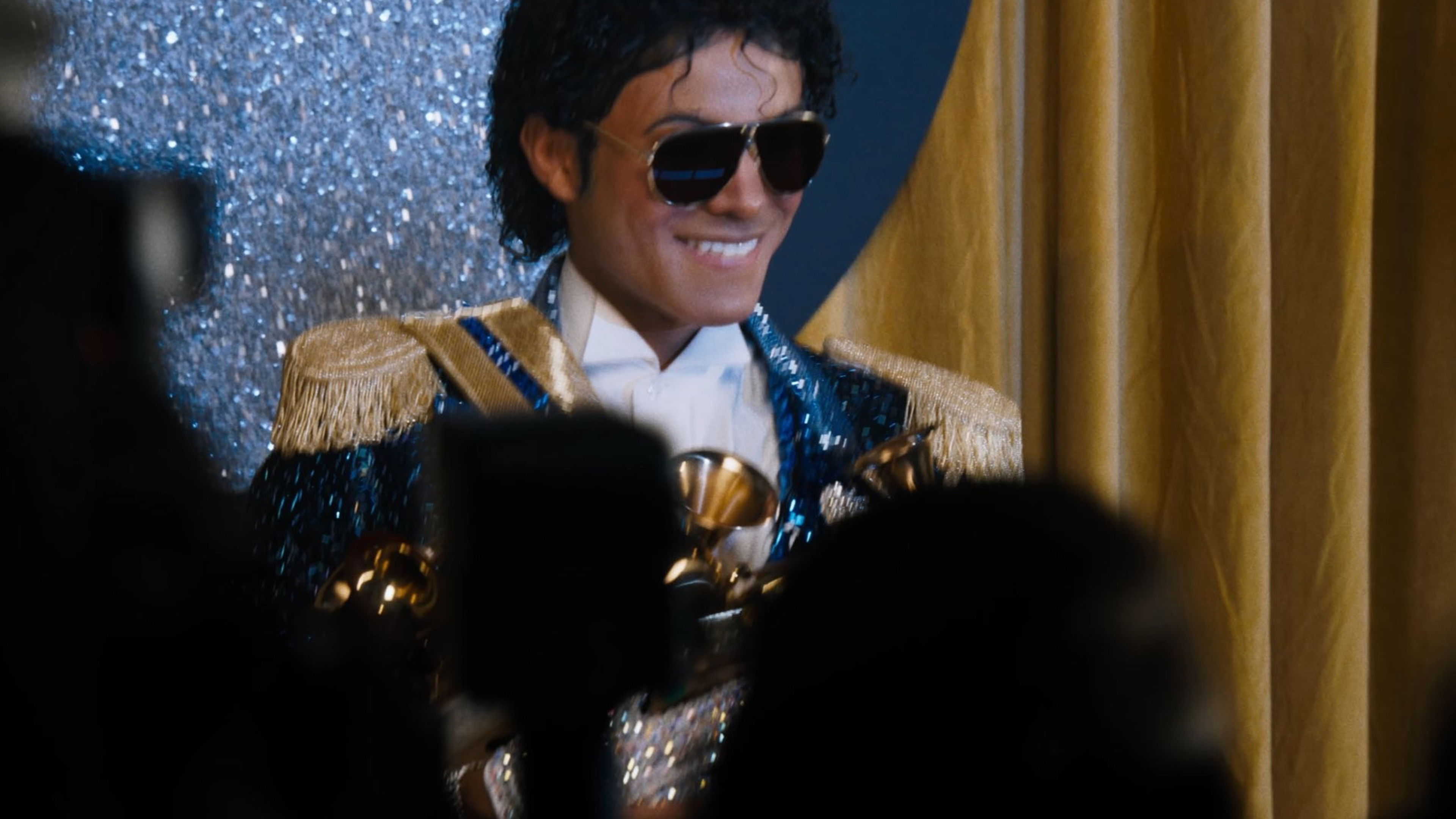 Michael Picture 5 | AceShowbiz
