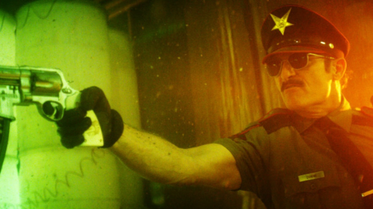 Officer Downe (2016) - Production Photos | AceShowbiz