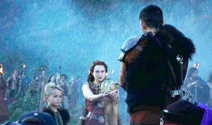 Outlander Picture 26