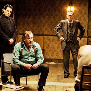 44 Inch Chest Picture 2