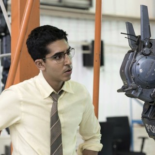 Chappie (2015) Pictures, Photo, Image and Movie Stills