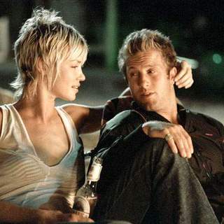 Into the Blue Picture 26