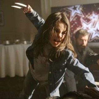 Dafne Keen Pictures with High Quality Photos