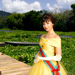 Princess Protection Program Picture 8
