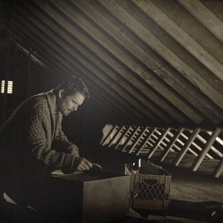 Sinister (2012) Cast, Crew, Synopsis and Movie Info