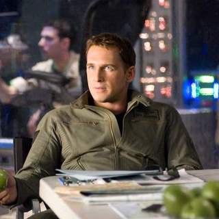 Stealth (2005) - Starring Josh Lucas | AceShowbiz