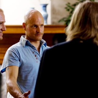 The Messenger (2009) Cast, Crew, Synopsis and Movie Info