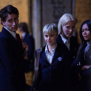 Vampire Academy Picture 6