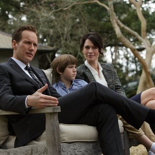 Zipper (2015) by Mora Stephens | AceShowbiz