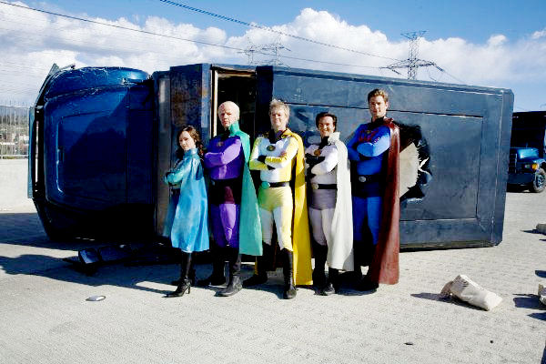 Super Capers Picture 10