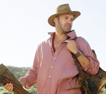 Surviving Evil (2009) Photo Gallery | AceShowbiz