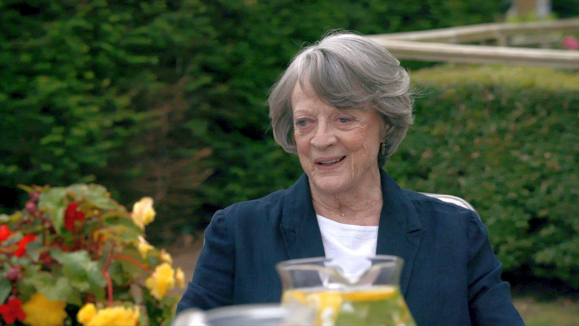 Tea With The Dames Picture 5 | AceShowbiz
