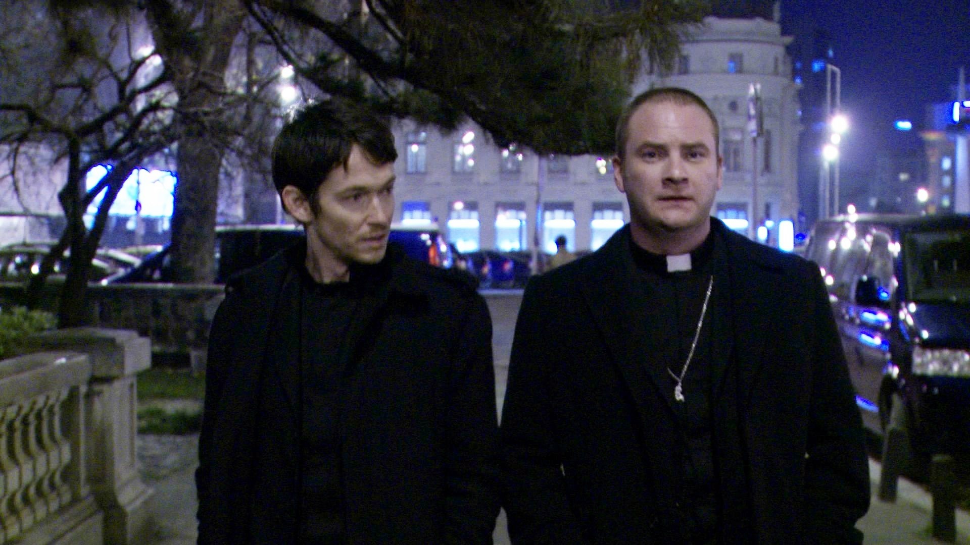 The Devil Inside Picture 6