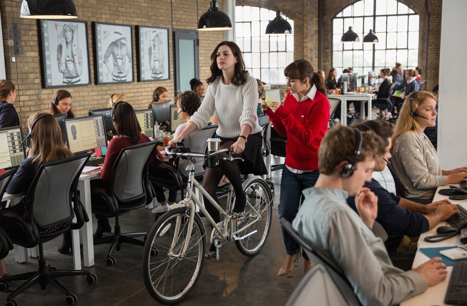 Intern, The Picture 4