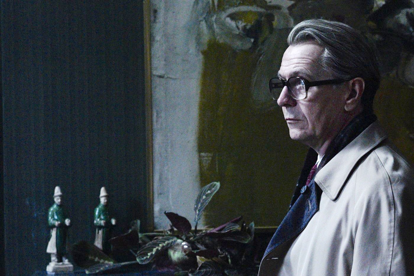 Tinker, Tailor, Soldier, Spy Picture 2