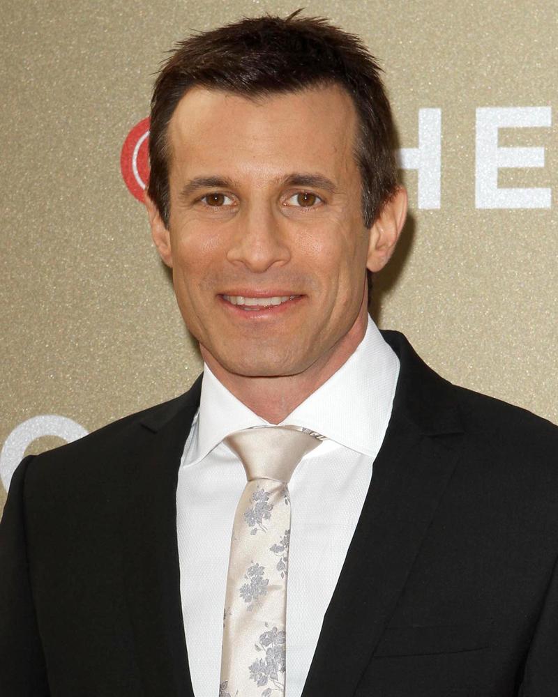 aj-hammer Picture 1 - 2011 CNN Heroes: An All-Star Tribute