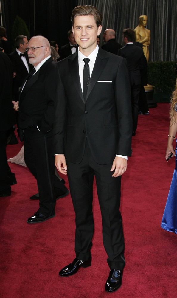 Aaron Tveit Pictures, Latest News, Videos.