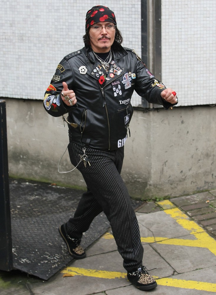 Adam Ant Picture 1 - Adam Ant Outside The ITV Studios