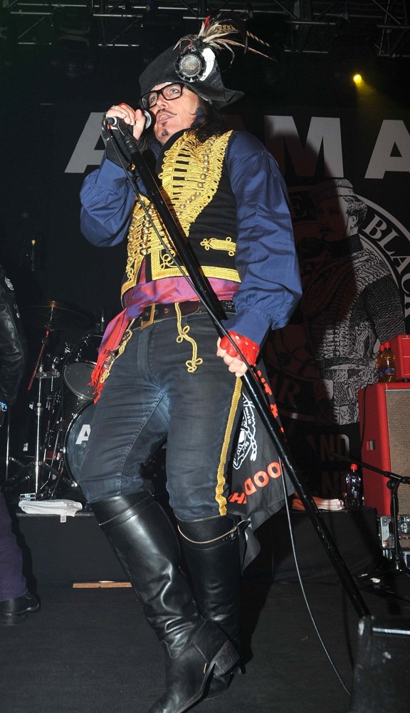 Adam Ant Picture 16 - Adam Ant Performing Live on Stage