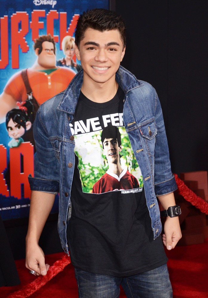 Wreck-It Ralph (2012) Premiere Photo Gallery and Red Carpet Arrivals ...