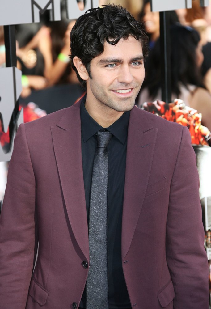 Adrian Grenier Picture 1 - MTV Movie Awards 2014 - Arrivals
