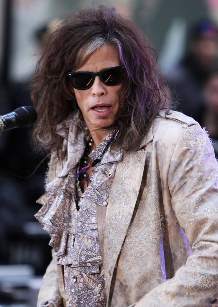 Steven Tyler Picture 1 - Aerosmith Performing Live During The Today ...