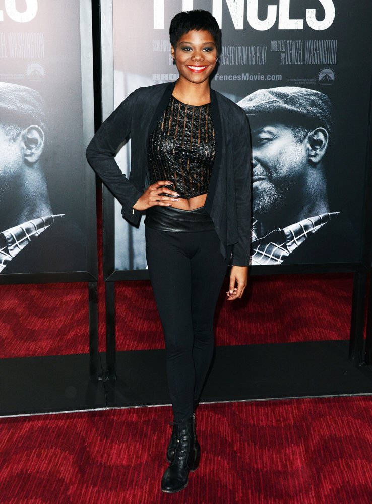 New York Screening of Fences - Red Carpet Arrivals - Picture 1