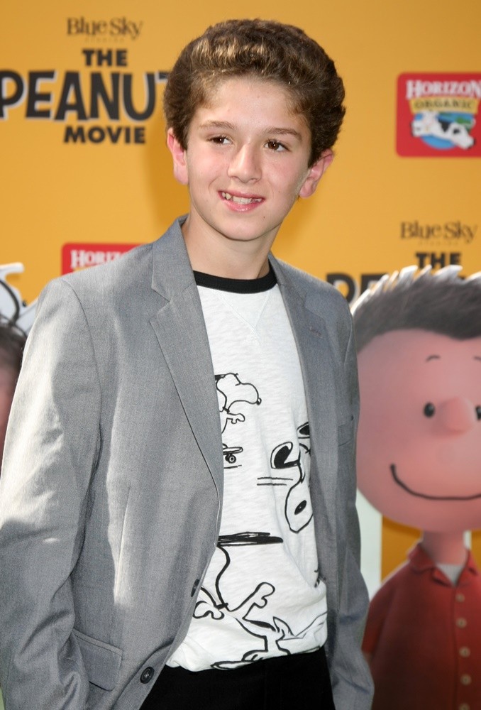 AJ Tecce Picture 1 - The Premiere of The Peanuts Movie | AceShowbiz