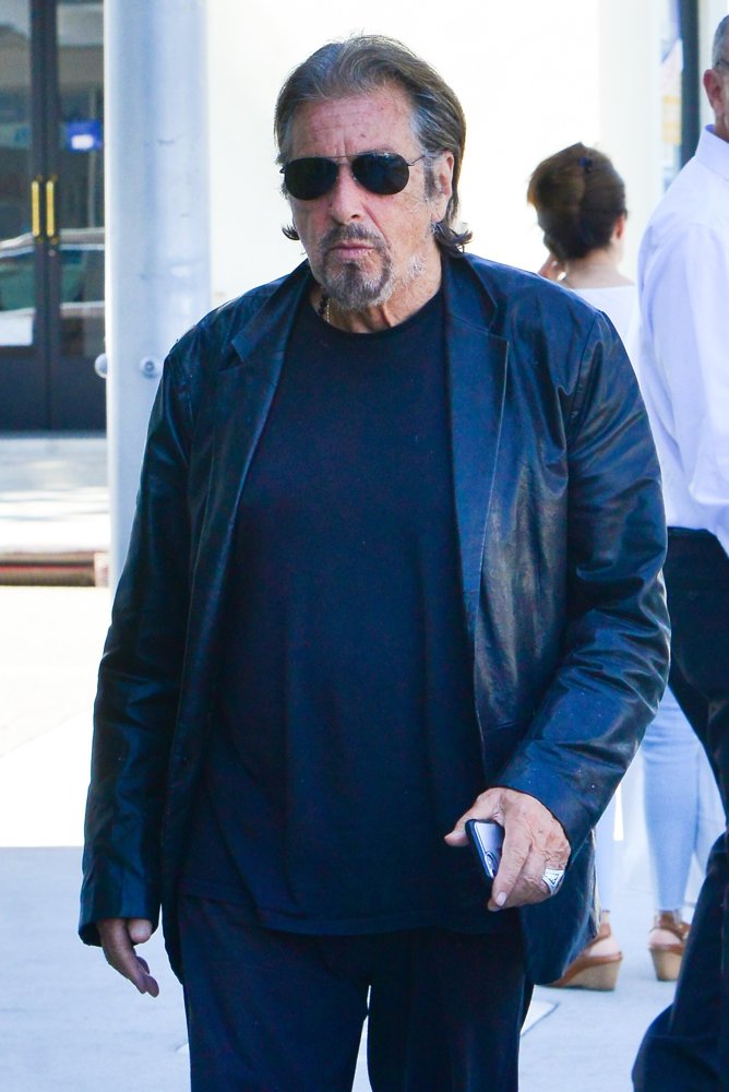 Al Pacino Picture 1 - Al Pacino Steps Out for Lunch