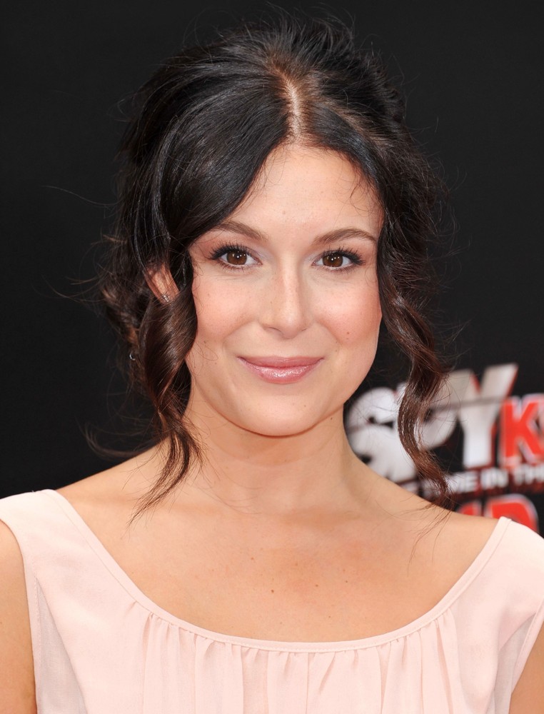 Alexa Vega Picture 33 - The World Premiere of Glee The 3D Concert Movie ...