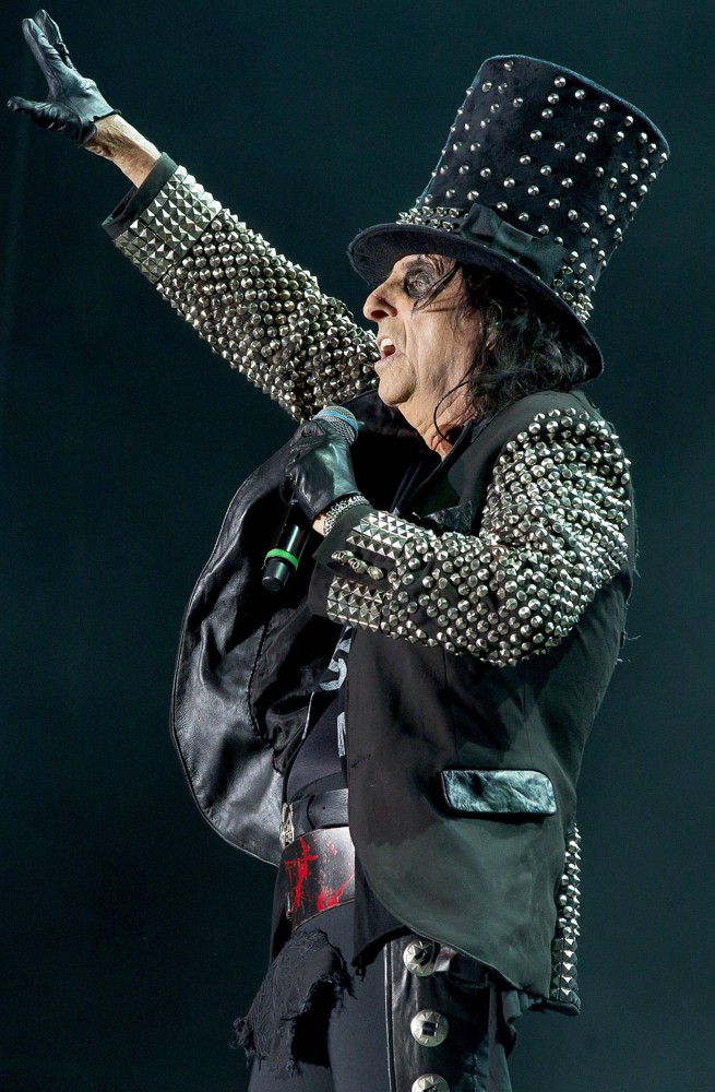 Alice Cooper Picture 54 - Alice Cooper Performing Live